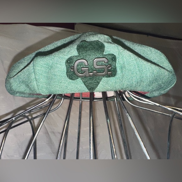 Accessories | Vintage Girl Scout Green Beret With Gs Logo Large | Poshmark